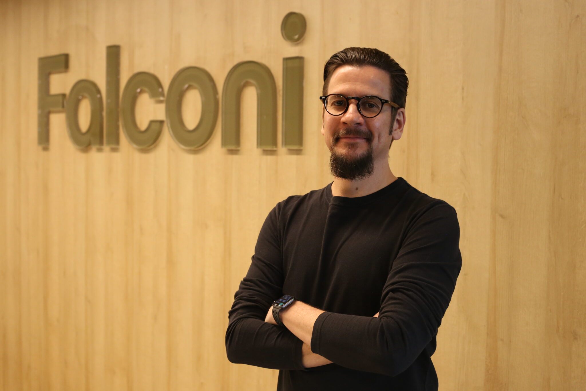 Falconi investe em startup e lança solução de people analytics ...